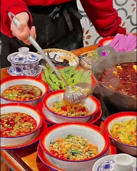 火锅油碟怎么调_火锅油碟怎么调好吃-第1张图片-山城妙识