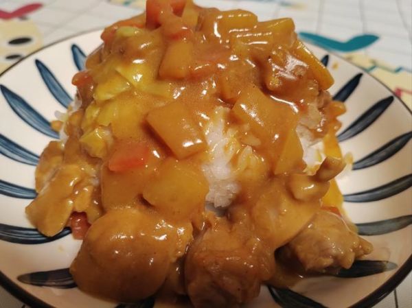 香酥咖喱鸡块怎么做_咖喱鸡块酥脆秘诀-第1张图片-山城妙识 香酥咖喱鸡块怎么做_咖喱鸡块酥脆秘诀-第1张图片-山城妙识