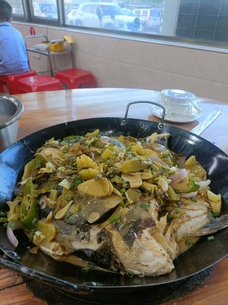 酸菜鲢鱼怎么做_酸菜鲢鱼的家常做法-第1张图片-山城妙识 酸菜鲢鱼怎么做_酸菜鲢鱼的家常做法-第1张图片-山城妙识