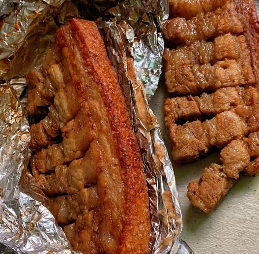 烤脆皮五花肉怎么做_烤箱温度时间多少合适-第1张图片-山城妙识 烤脆皮五花肉怎么做_烤箱温度时间多少合适-第1张图片-山城妙识