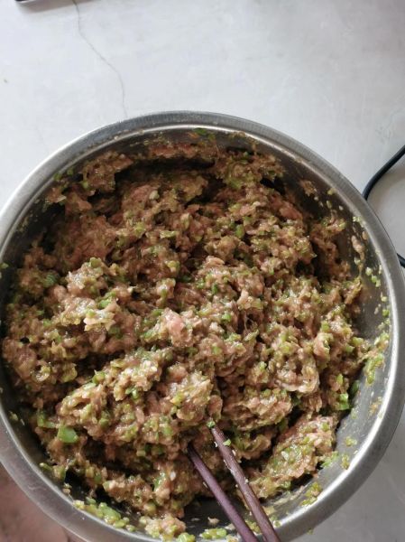 猪肉豆角馅饺子怎么调馅才好吃_猪肉豆角馅饺子焯水还是不焯水-第2张图片-山城妙识 猪肉豆角馅饺子怎么调馅才好吃_猪肉豆角馅饺子焯水还是不焯水-第2张图片-山城妙识