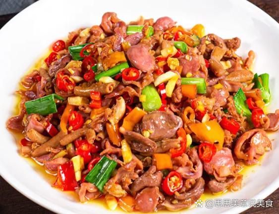 辣椒炒鸡杂怎么做_鸡杂去腥技巧-第1张图片-山城妙识