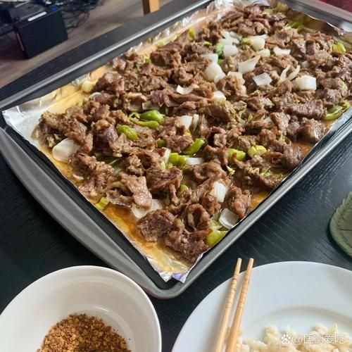 烤箱烤牛肉的温度和时间_烤多久才嫩-第3张图片-山城妙识