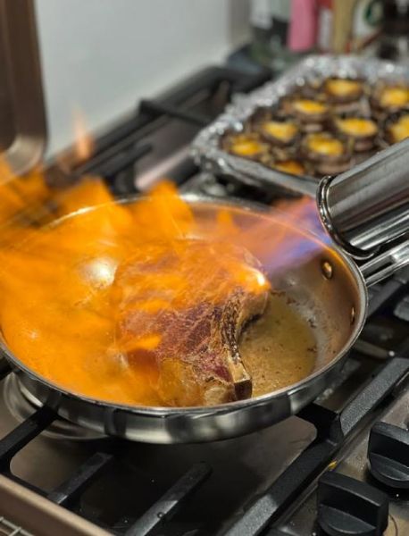 烤箱烤牛肉的温度和时间_烤多久才嫩-第1张图片-山城妙识