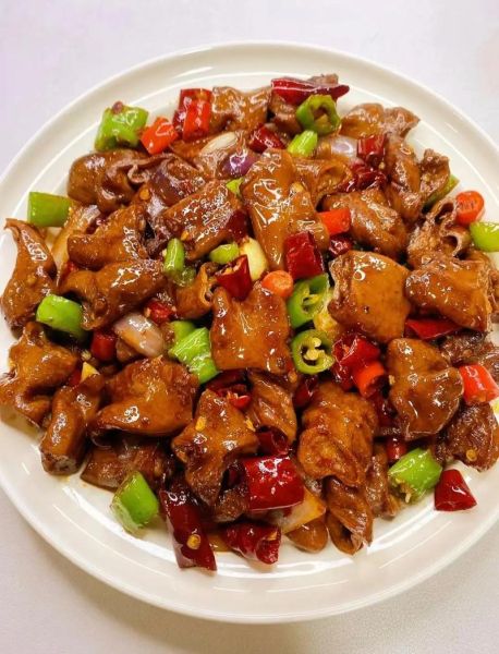 红烧肥肠怎么烧好吃_红烧肥肠的家常做法-第1张图片-山城妙识