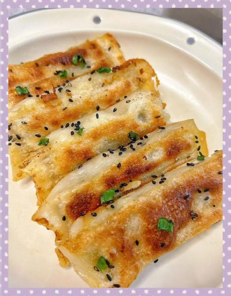 锅贴怎么煎才酥脆_锅贴的做法视频教学-第1张图片-山城妙识 锅贴怎么煎才酥脆_锅贴的做法视频教学-第1张图片-山城妙识