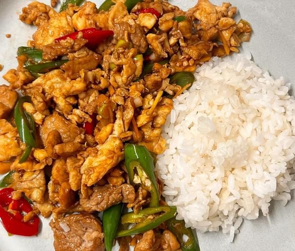 盖浇饭怎么做_家常盖浇饭做法视频-第1张图片-山城妙识 盖浇饭怎么做_家常盖浇饭做法视频-第1张图片-山城妙识