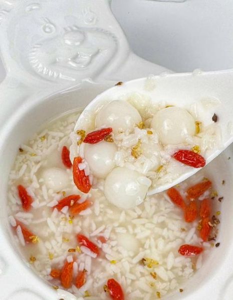 酒酿圆子怎么做_酒酿圆子为什么煮不散-第1张图片-山城妙识 酒酿圆子怎么做_酒酿圆子为什么煮不散-第1张图片-山城妙识