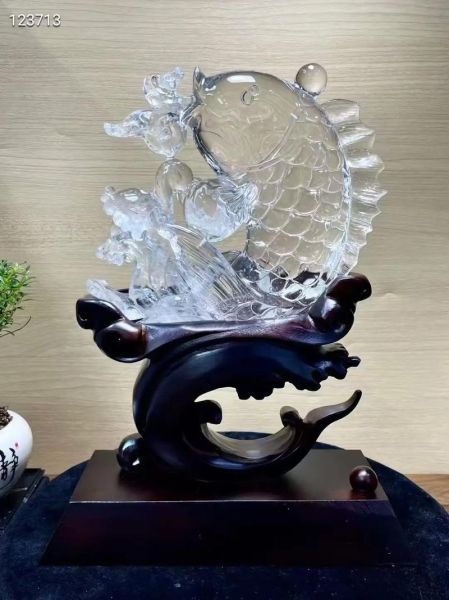 水晶鱼图片有什么寓意_水晶鱼图片怎么选-第1张图片-山城妙识