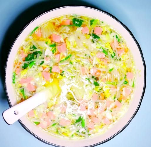 金针菇汤怎么做好喝_金针菇汤最简单的做法-第1张图片-山城妙识