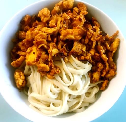 老北京鸡蛋炸酱怎么做_炸酱面鸡蛋酱配方-第1张图片-山城妙识 老北京鸡蛋炸酱怎么做_炸酱面鸡蛋酱配方-第1张图片-山城妙识