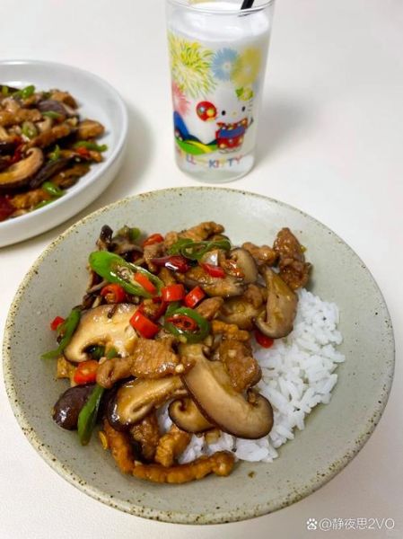 鲜香菇可以和什么菜搭配_鲜香菇怎么炒好吃-第3张图片-山城妙识 鲜香菇可以和什么菜搭配_鲜香菇怎么炒好吃-第3张图片-山城妙识