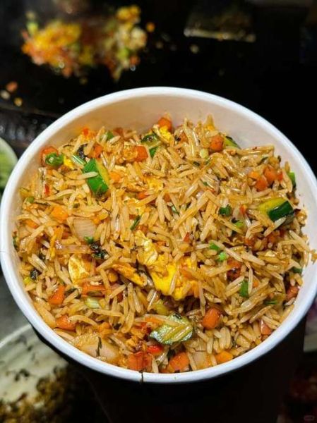 蛋炒饭怎么炒才粒粒分明_蛋炒饭用隔夜饭还是新饭-第3张图片-山城妙识 蛋炒饭怎么炒才粒粒分明_蛋炒饭用隔夜饭还是新饭-第3张图片-山城妙识