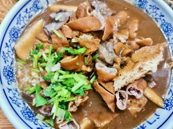 老北京卤煮火烧为什么难吃_卤煮火烧真恶心吗-第3张图片-山城妙识