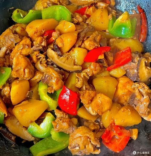 黄焖鸡块怎么做才嫩滑_黄焖鸡块的正宗做法-第1张图片-山城妙识 黄焖鸡块怎么做才嫩滑_黄焖鸡块的正宗做法-第1张图片-山城妙识