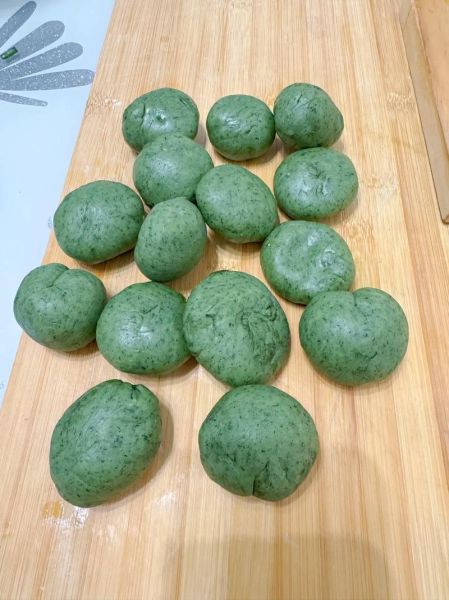 青团子是什么草做的_青团子用什么草汁最正宗-第3张图片-山城妙识