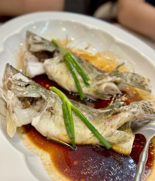 红烧鳌花鱼怎么做_家常鳌花鱼做法-第1张图片-山城妙识 红烧鳌花鱼怎么做_家常鳌花鱼做法-第1张图片-山城妙识