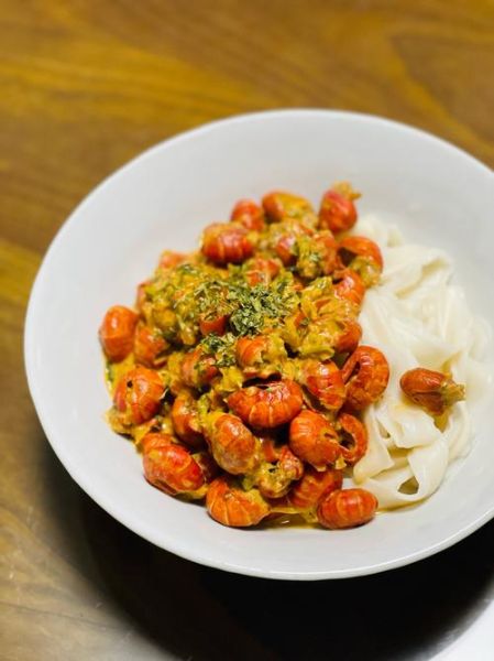 麻辣小龙虾面怎么做_家常做法步骤-第3张图片-山城妙识 麻辣小龙虾面怎么做_家常做法步骤-第3张图片-山城妙识