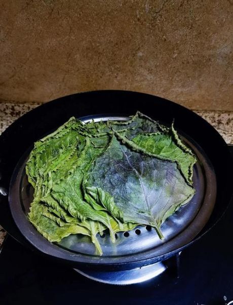 苏子叶咸菜怎么做_苏子叶咸菜保存多久-第1张图片-山城妙识