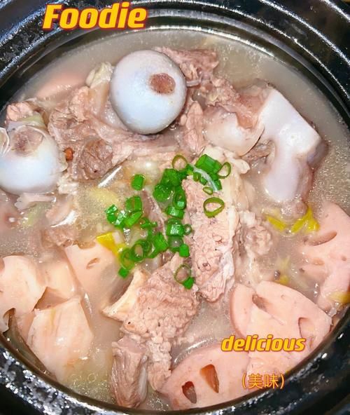 莲藕骨头汤的做法大全_莲藕骨头汤怎么炖好喝-第1张图片-山城妙识 莲藕骨头汤的做法大全_莲藕骨头汤怎么炖好喝-第1张图片-山城妙识