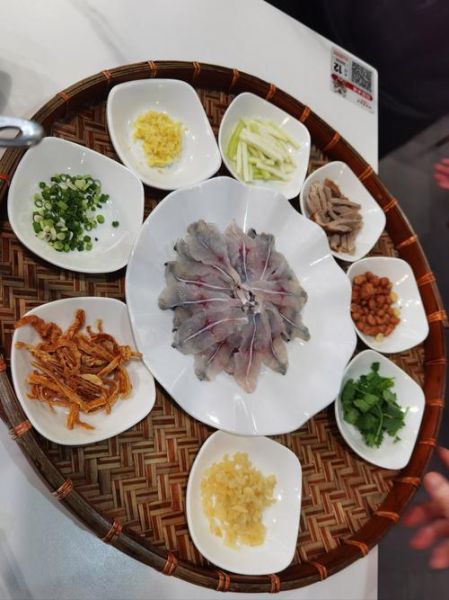 鱼片虾粥怎么做_鱼片虾粥的家常做法-第3张图片-山城妙识