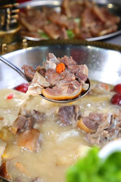 正宗驴肉火锅怎么做_驴肉火锅用什么部位最好-第2张图片-山城妙识