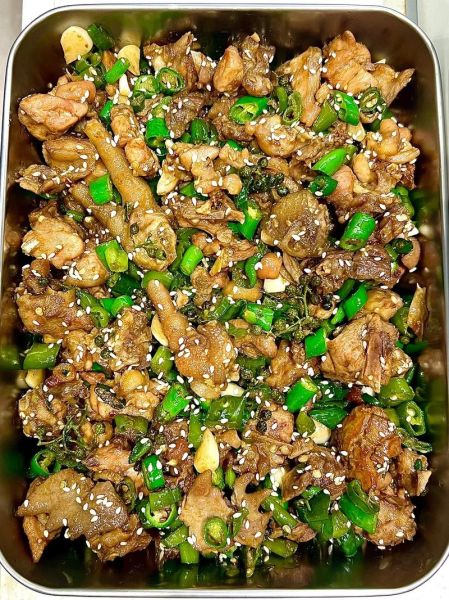 青椒辣子鸡块怎么做_辣子鸡块为什么用青椒-第3张图片-山城妙识 青椒辣子鸡块怎么做_辣子鸡块为什么用青椒-第3张图片-山城妙识