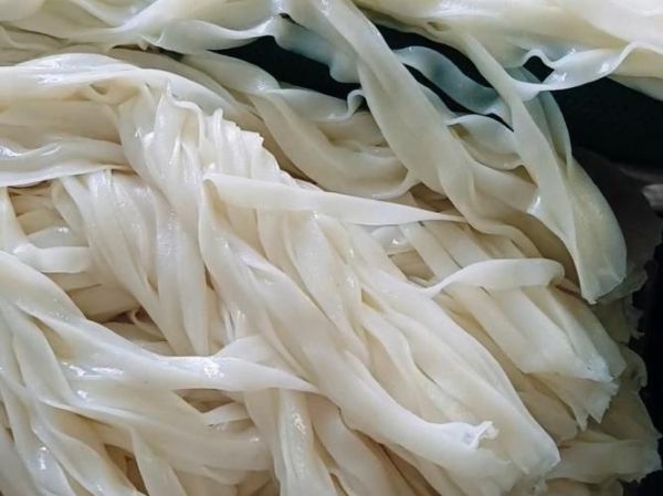 蒸河粉机器多少钱一台_家用小型河粉机价格-第3张图片-山城妙识