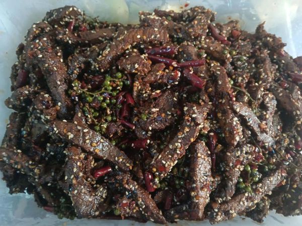 正宗麻辣牛肉条怎么做_家庭版麻辣牛肉条配方-第3张图片-山城妙识