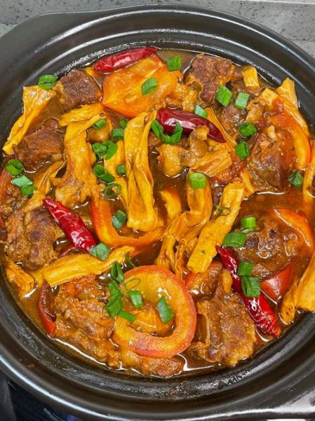 如何炖牛肉软烂入味_炖牛肉放什么香料最香-第2张图片-山城妙识 如何炖牛肉软烂入味_炖牛肉放什么香料最香-第2张图片-山城妙识