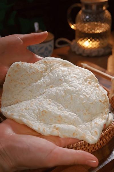 薄饼怎么和面才柔软_正宗薄饼配方比例-第2张图片-山城妙识 薄饼怎么和面才柔软_正宗薄饼配方比例-第2张图片-山城妙识