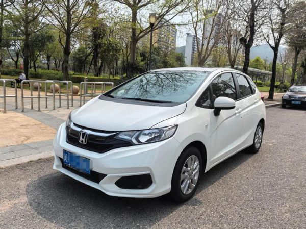 小排量汽车有哪些_省油车型推荐-第3张图片-山城妙识