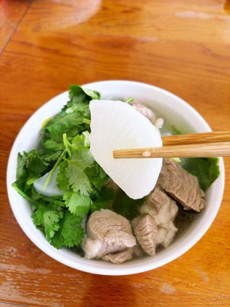 羊肉萝卜丝汤怎么做_羊肉萝卜丝汤的家常做法-第1张图片-山城妙识