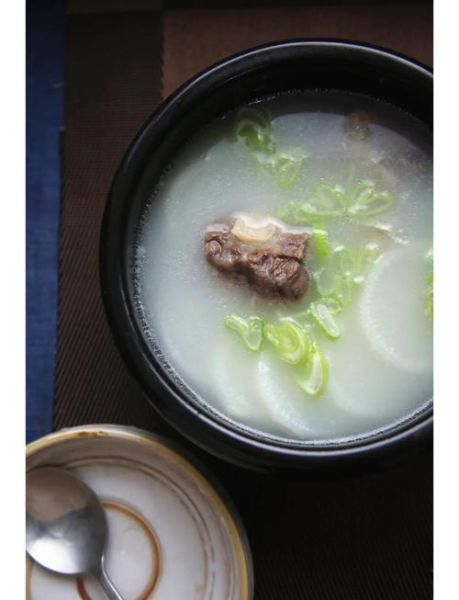 韩式牛尾汤怎么熬_牛尾汤去腥技巧-第1张图片-山城妙识 韩式牛尾汤怎么熬_牛尾汤去腥技巧-第1张图片-山城妙识