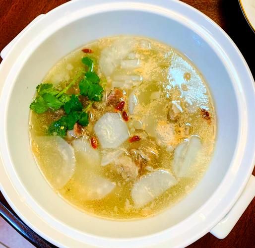 韩式牛尾汤怎么熬_牛尾汤去腥技巧-第3张图片-山城妙识 韩式牛尾汤怎么熬_牛尾汤去腥技巧-第3张图片-山城妙识