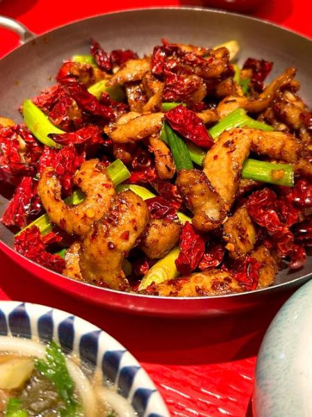 贵州十大名菜有哪些_正宗做法揭秘-第1张图片-山城妙识 贵州十大名菜有哪些_正宗做法揭秘-第1张图片-山城妙识