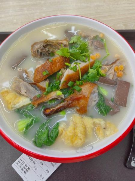 老鸭粉丝汤怎么做好吃_老鸭粉丝汤的做法大全-第3张图片-山城妙识