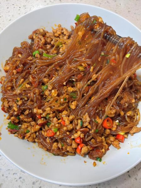 粉条怎么做好吃又简单_家常粉条做法大全-第1张图片-山城妙识 粉条怎么做好吃又简单_家常粉条做法大全-第1张图片-山城妙识