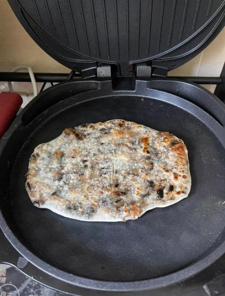 梅干菜饼怎么做_梅干菜饼需要发酵吗-第1张图片-山城妙识