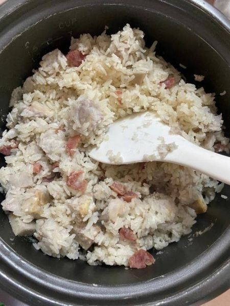 芋头饭怎么做_芋头饭用哪种米最好-第3张图片-山城妙识