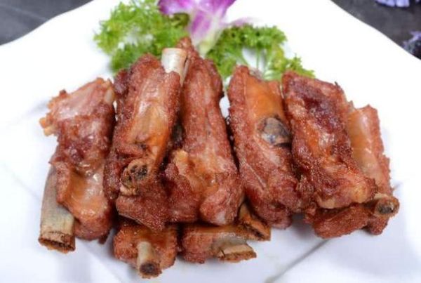 生炸排骨和酥炸排骨的区别_哪个更好吃-第2张图片-山城妙识 生炸排骨和酥炸排骨的区别_哪个更好吃-第2张图片-山城妙识