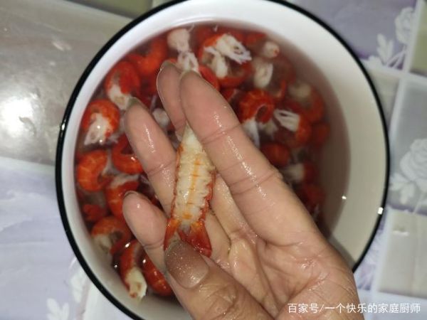 虾尾怎么清洗_虾尾清洗去沙线技巧-第3张图片-山城妙识 虾尾怎么清洗_虾尾清洗去沙线技巧-第3张图片-山城妙识
