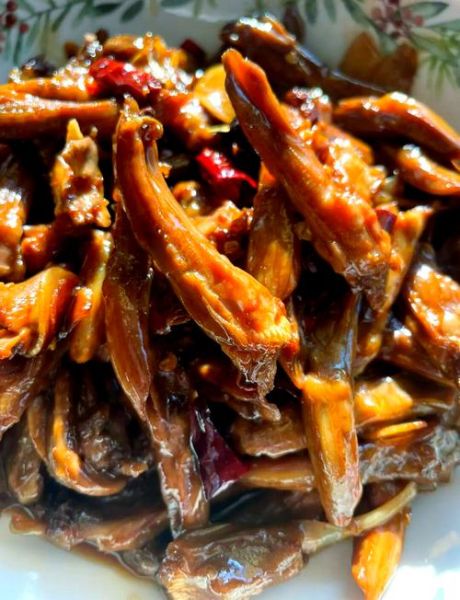 酱爆鸭舌怎么做_酱爆鸭舌热量高吗-第2张图片-山城妙识