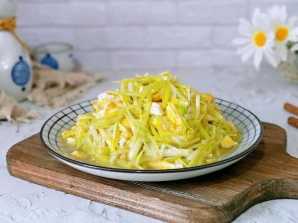 韭黄炒鸡蛋怎么做才嫩_韭黄炒鸡蛋的窍门有哪些-第1张图片-山城妙识 韭黄炒鸡蛋怎么做才嫩_韭黄炒鸡蛋的窍门有哪些-第1张图片-山城妙识