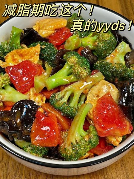 西兰花怎么炒好吃又简单_西兰花炒几分钟才脆绿-第1张图片-山城妙识