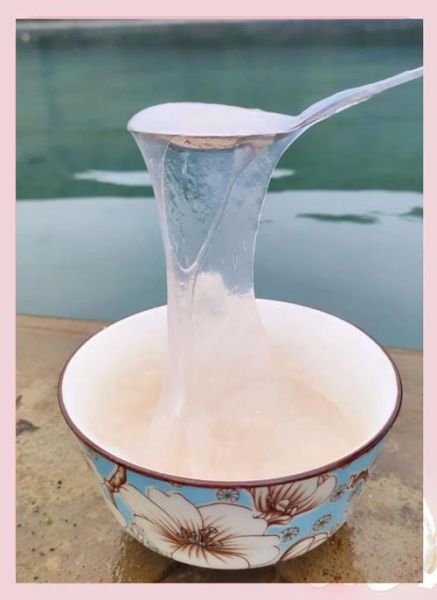 藕粉冲了是白色能吃吗_藕粉冲出来为什么发白-第1张图片-山城妙识