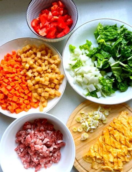 陕西岐山臊子面怎么做_正宗臊子面配方-第1张图片-山城妙识