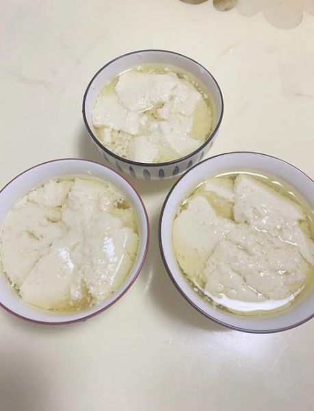 石膏豆腐脑怎么做_石膏豆腐脑的做法视频教程-第1张图片-山城妙识