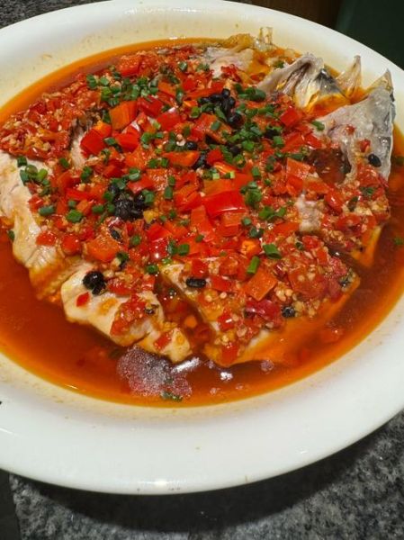 剁椒鱼头图片大全高清_剁椒鱼头怎么做才正宗-第1张图片-山城妙识