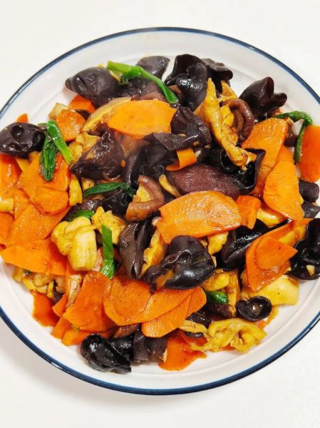 香菇木耳怎么炒好吃_香菇木耳的做法大全-第1张图片-山城妙识